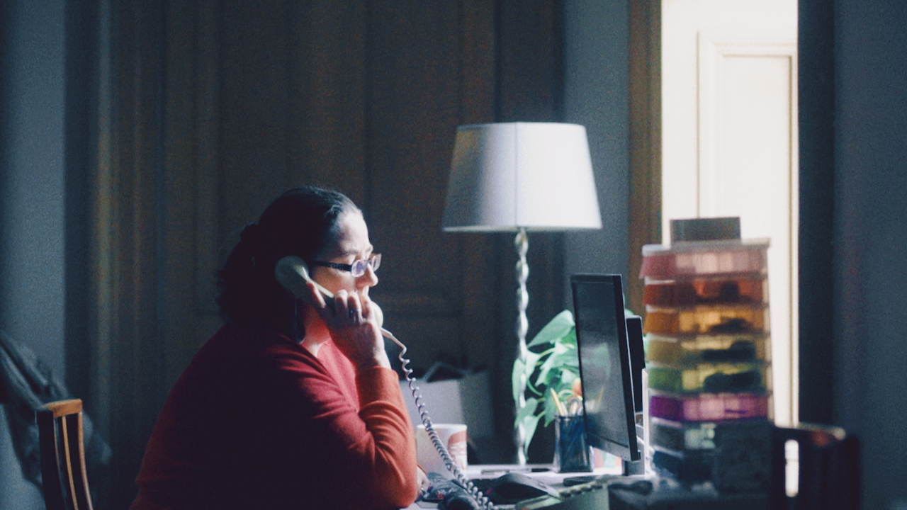 Gift med en svindler | Se dokumentaren her | TV 2 Play