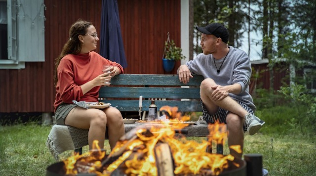 Alene sammen | Se afsnittet her | TV 2 Play