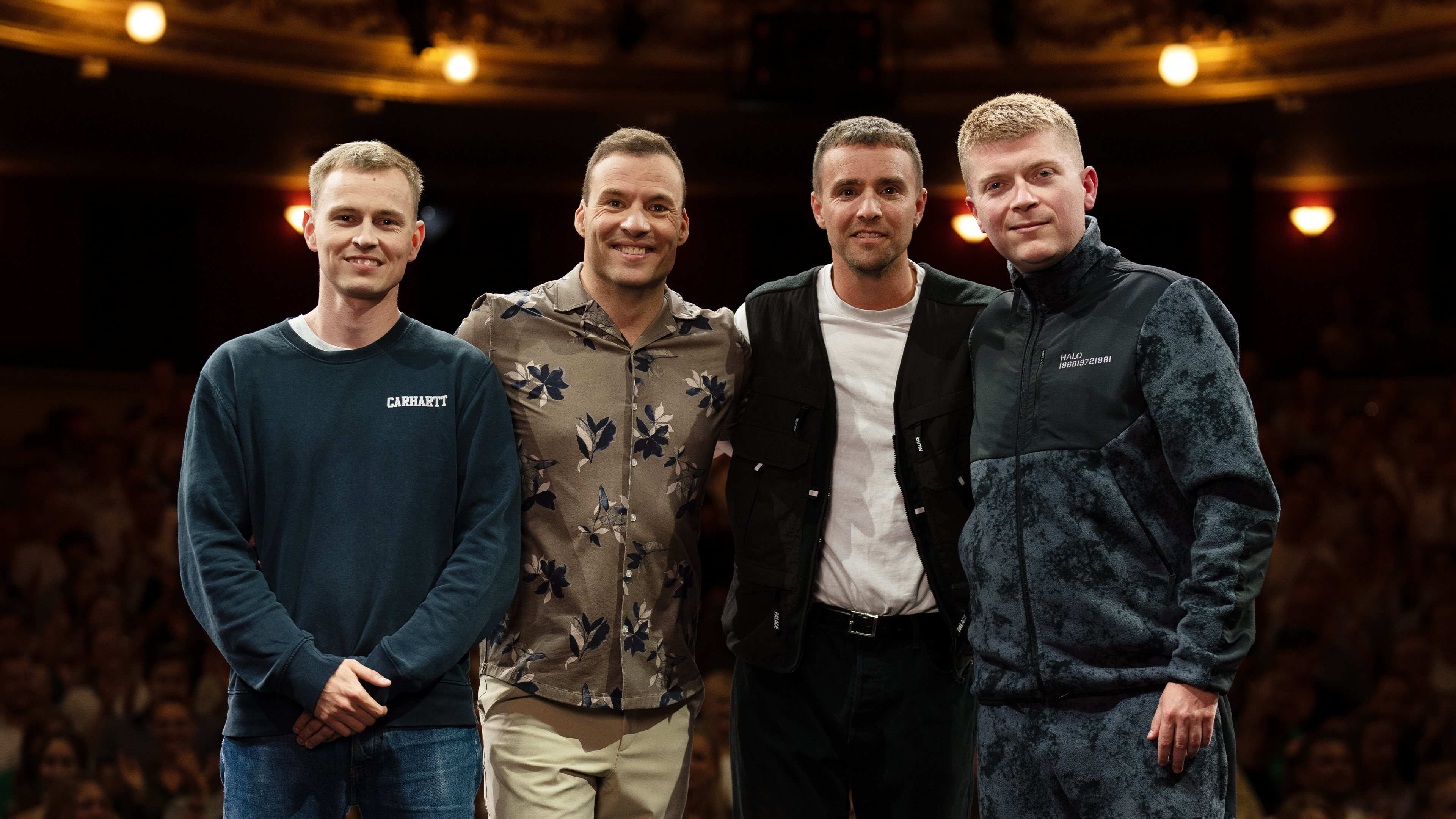 En stor aften med Simon Talbot | Se showet her | TV 2 Play