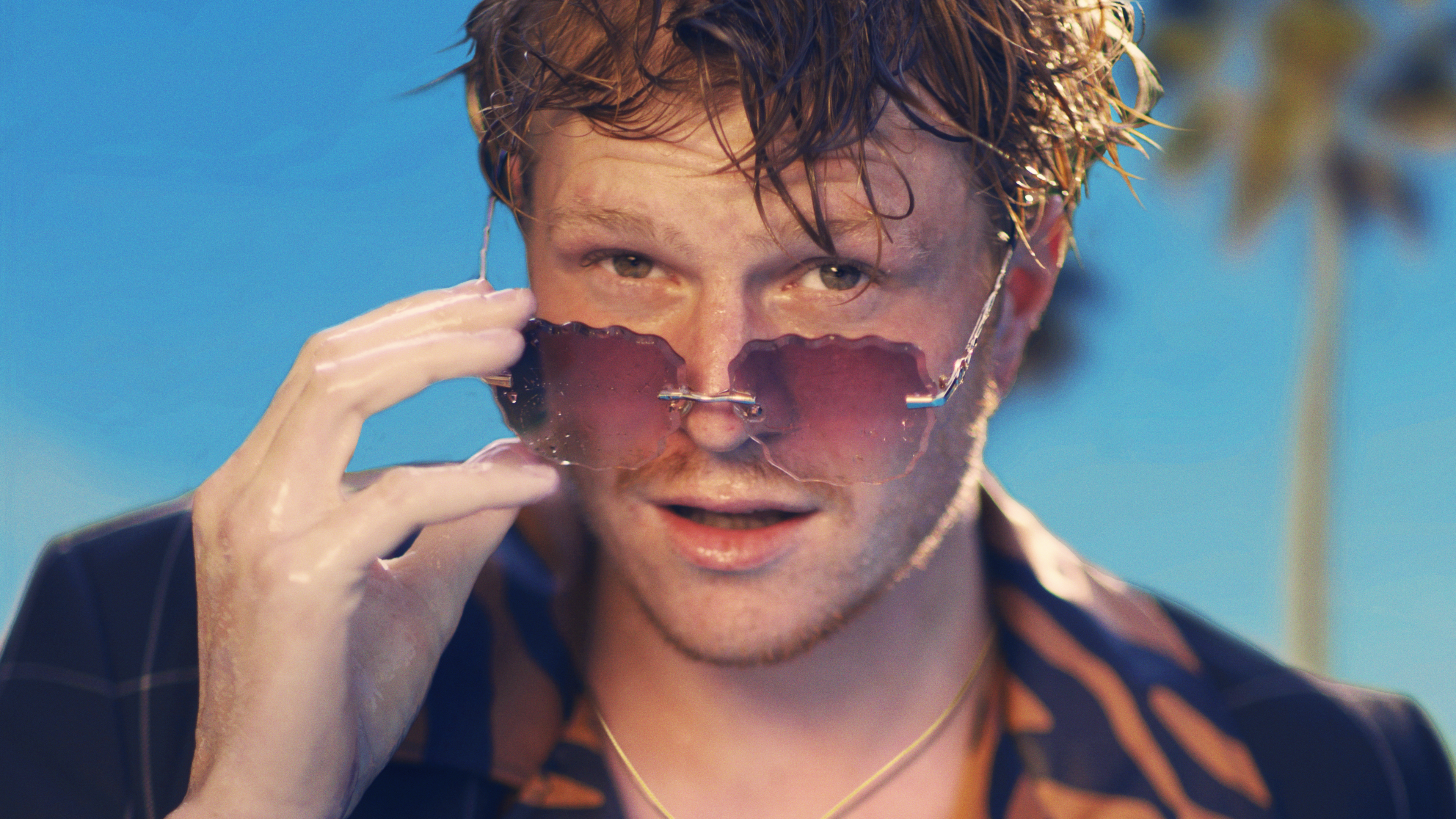 Victor Lander - Weekend | Se showet her | TV 2 Play