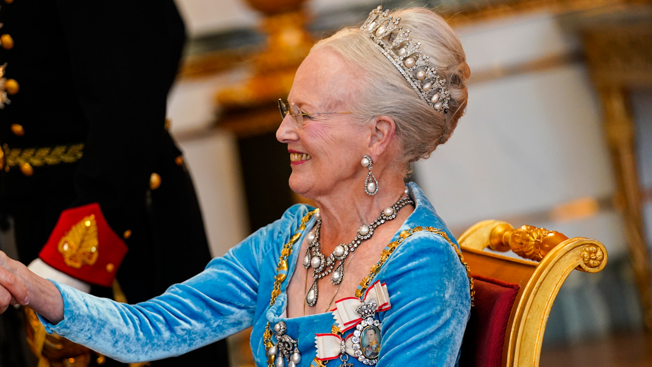 Dronning i 50 år | Se afsnittet her | TV 2 Play